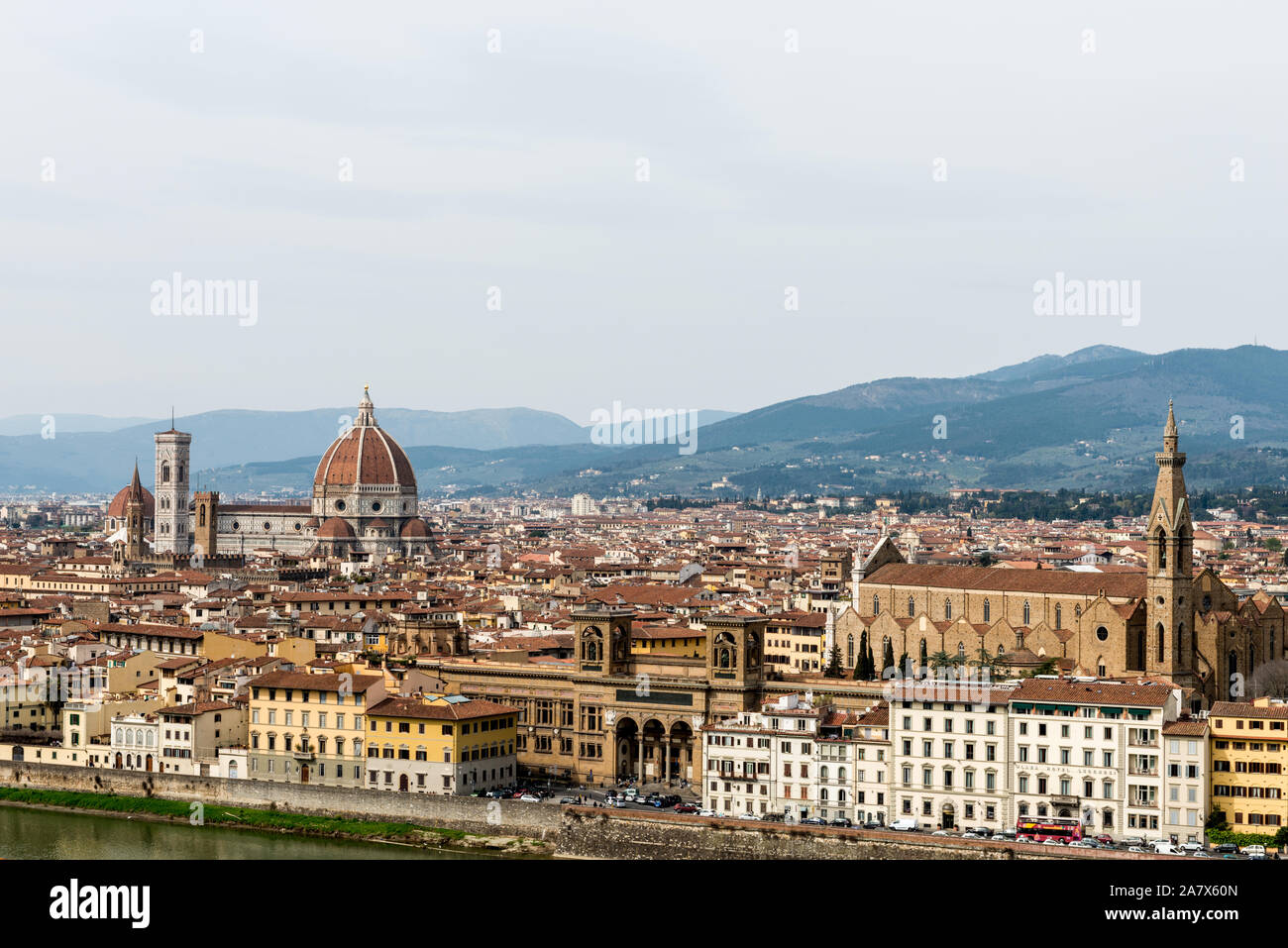 FLORENCE, ITALY - 25, MARCH, 2016: Horizontal picture of touristics ...