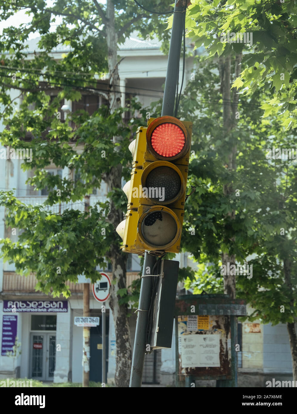 Traffic Light signal and Road Signs in Georgia Stock Photo - Alamy
