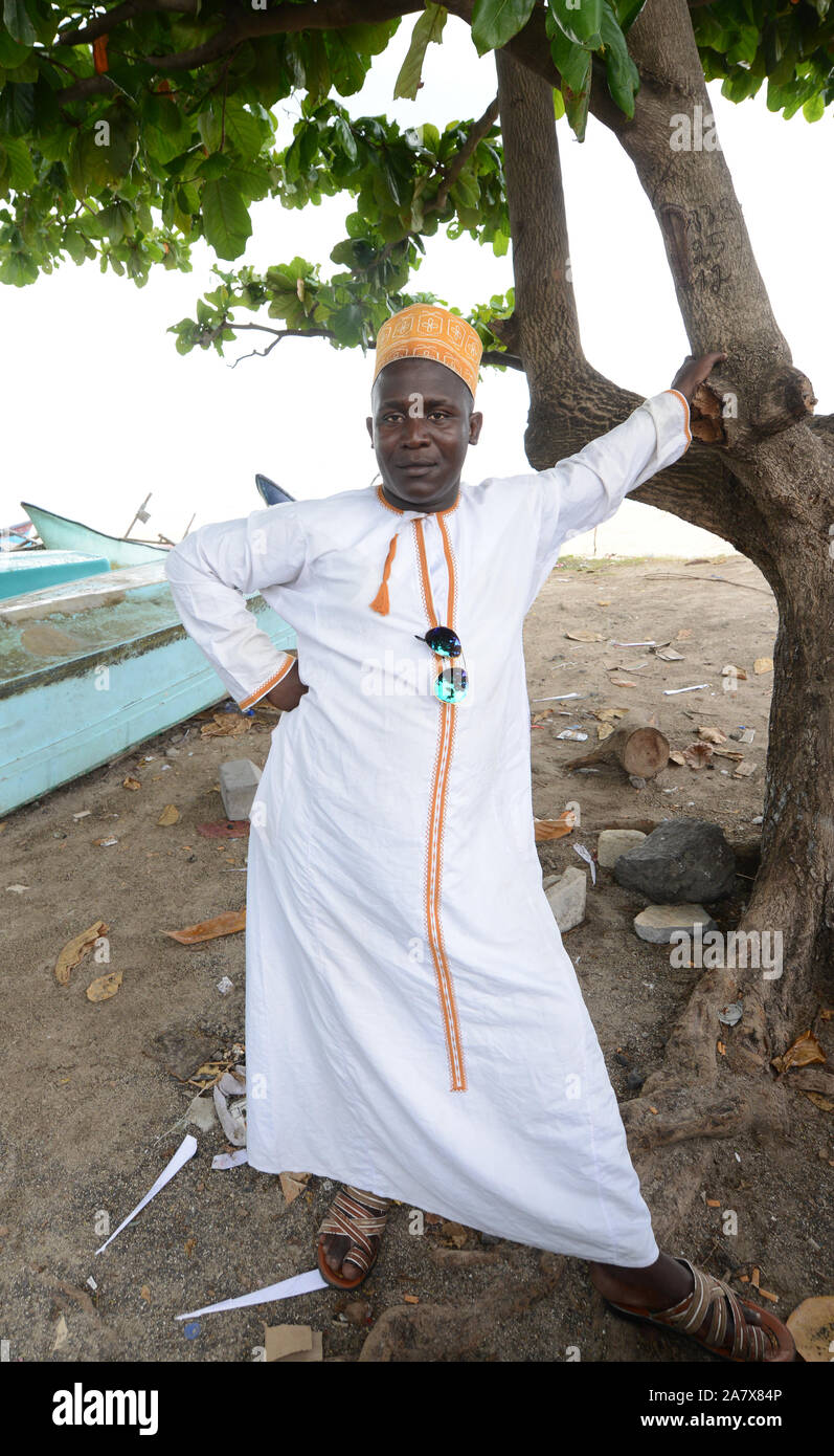 A traditionally dressed Comoran man Stock Photo - Alamy