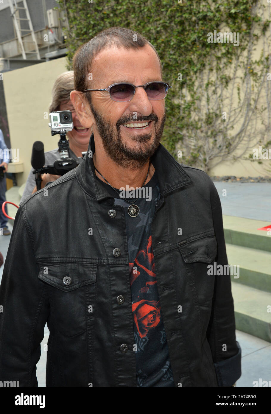 Records personality hi-res stock photography and images - Alamy