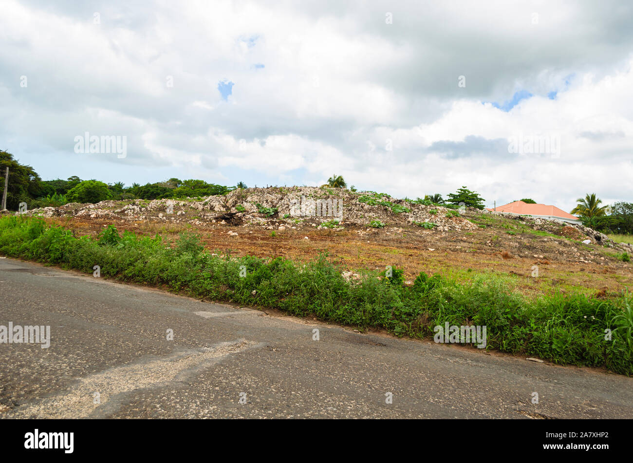Rocky and hilly country hi-res stock photography and images - Alamy