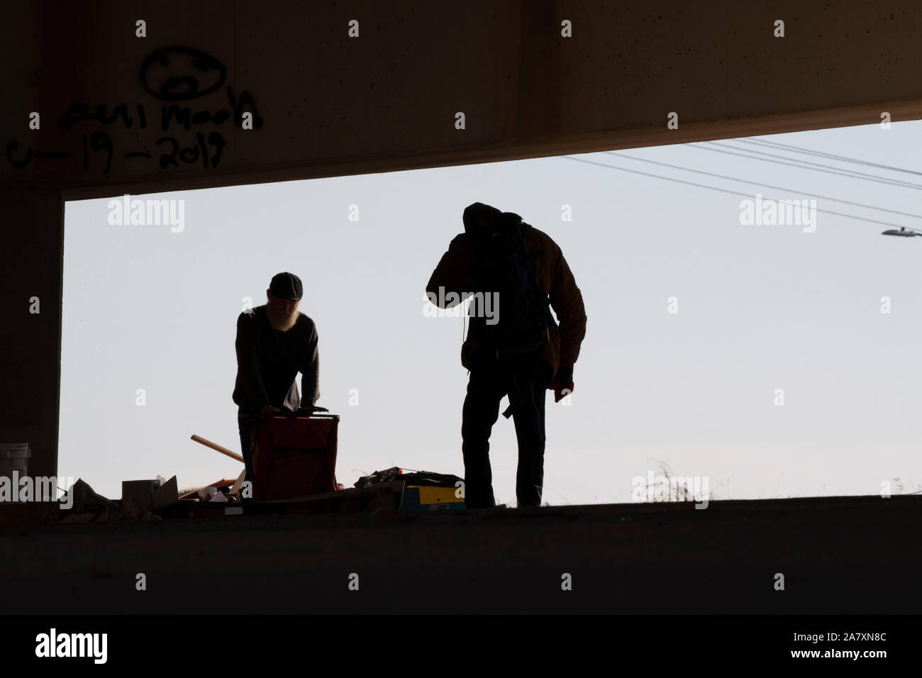 Homeless homelessness social workers hi-res stock photography and ...