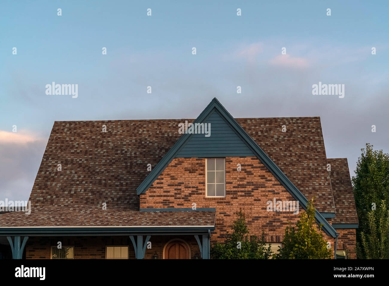 Steeply pitched roof hi-res stock photography and images - Alamy