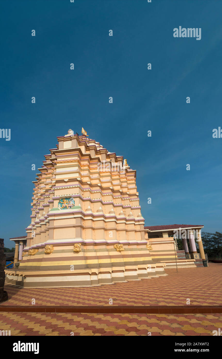 Kunkeshwar temple hi-res stock photography and images - Alamy