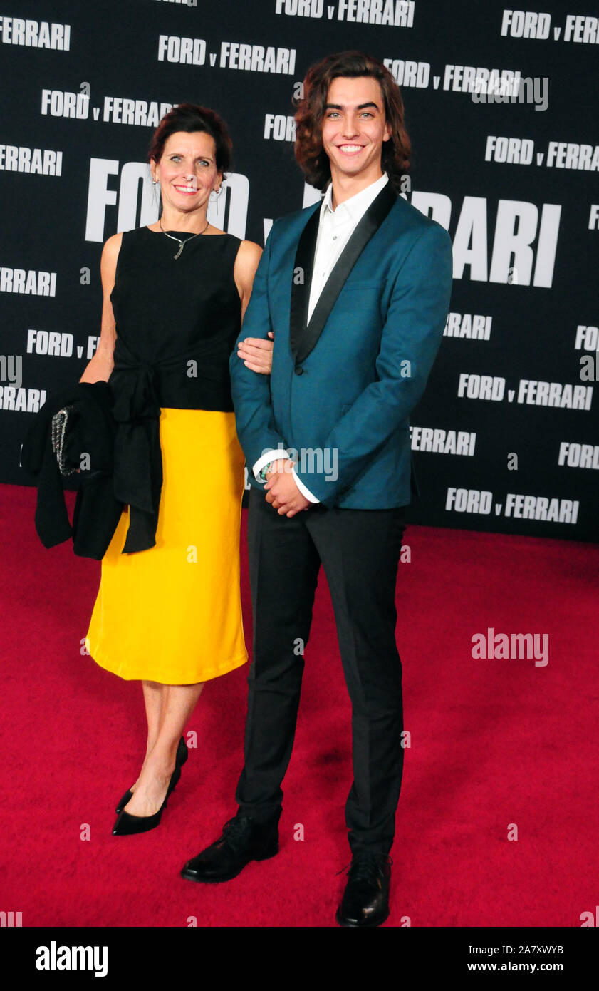 Amber larsen hi-res stock photography and images - Alamy