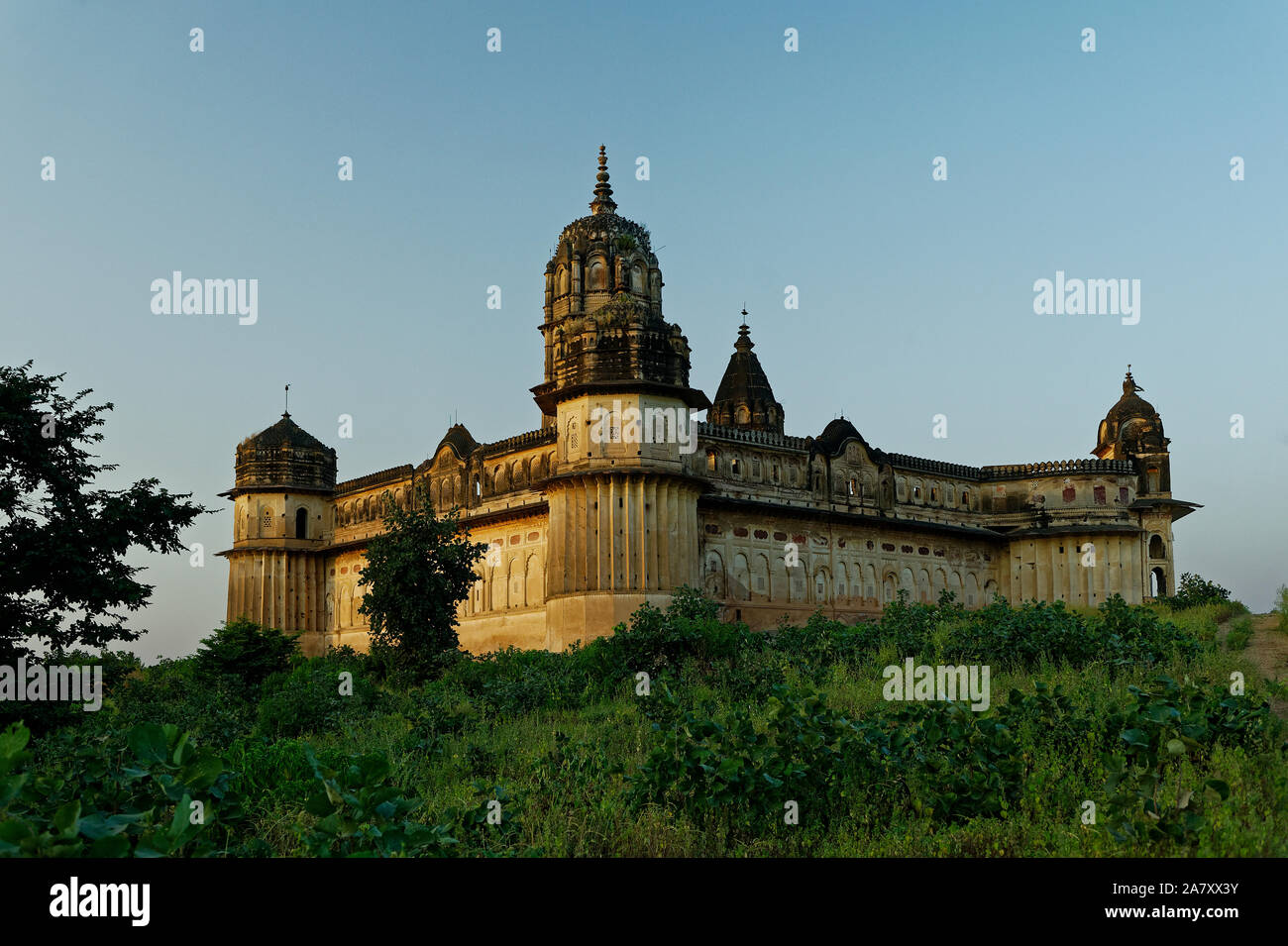 Laxmi narayan temple hi-res stock photography and images - Alamy
