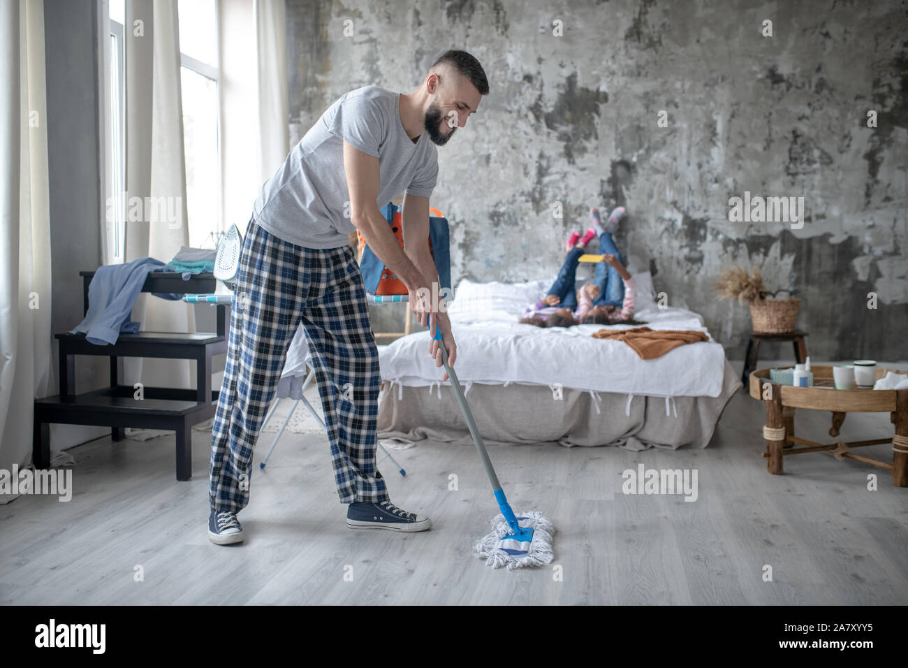 Mopping floor child hi-res stock photography and images - Alamy