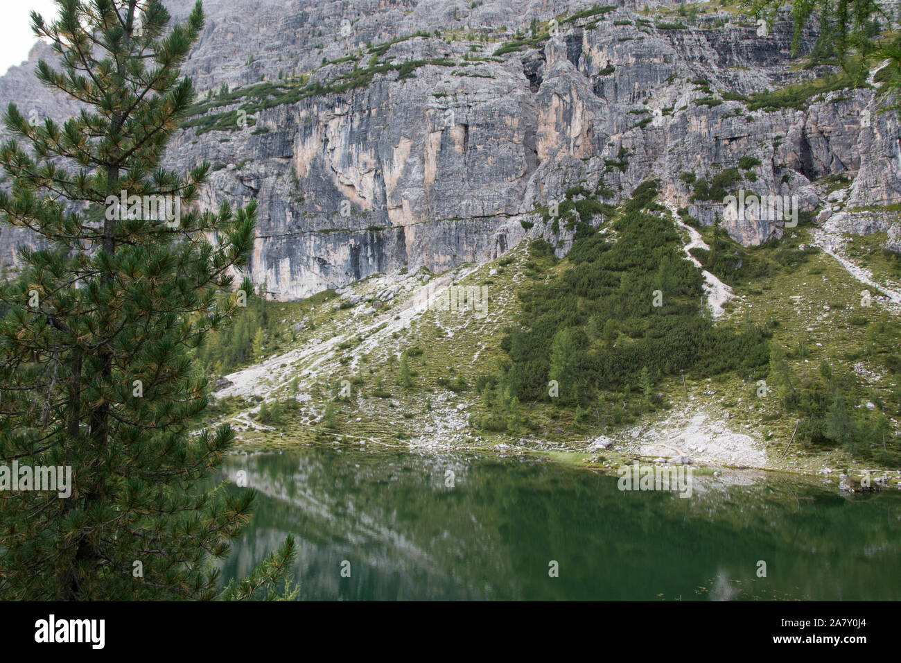 "Lago Federa" (Lake Federa), a beautiful lake, serrounded by mountains ...