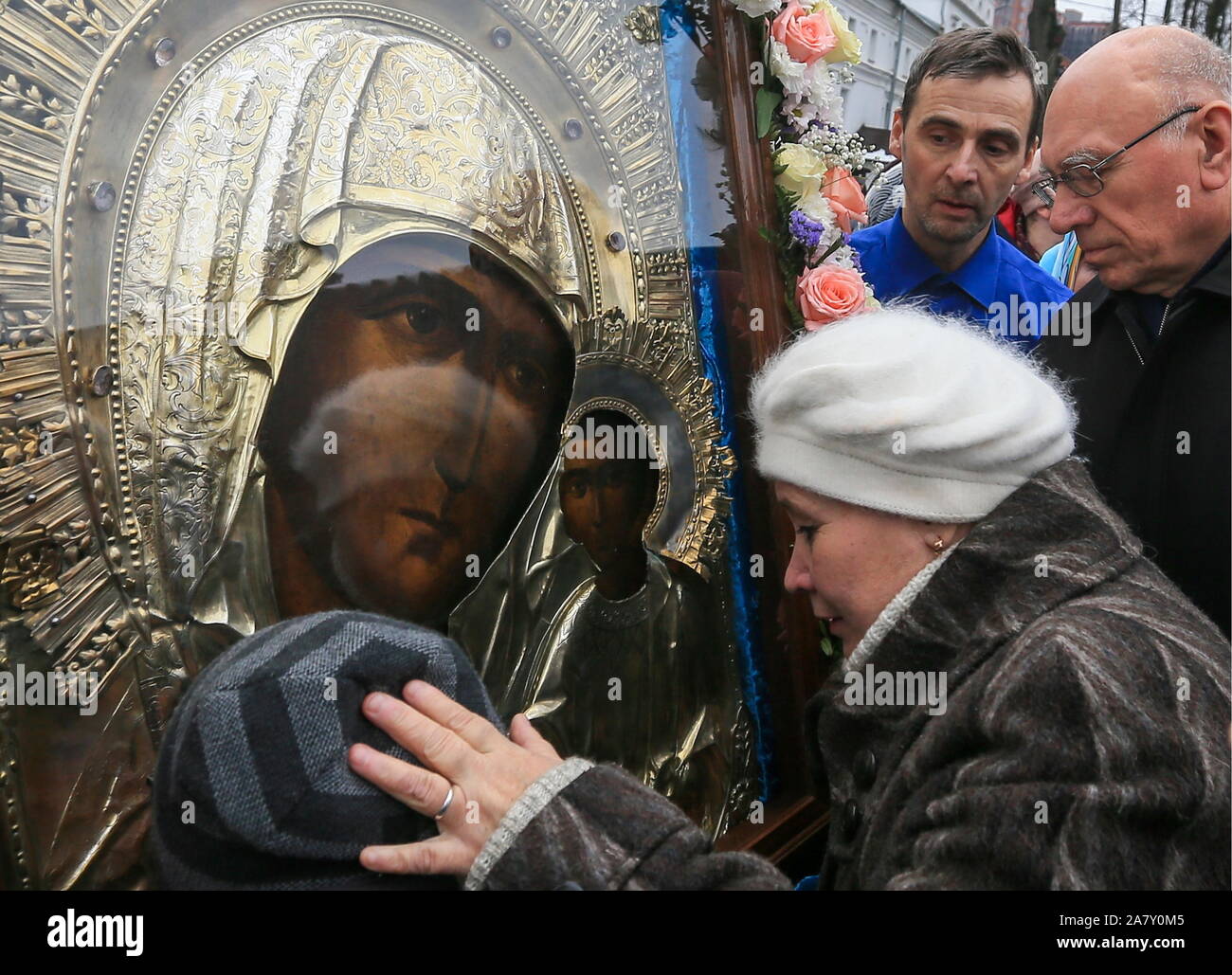 Russian Orthodox Icon Kiss High Resolution Stock Photography and Images ...