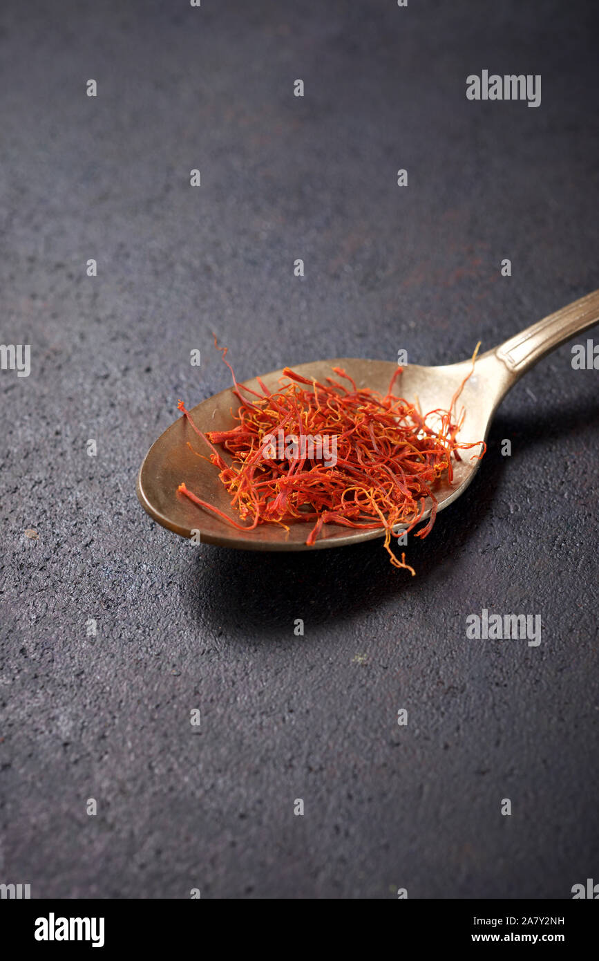 Saffron in persian cuisine hi-res stock photography and images - Alamy