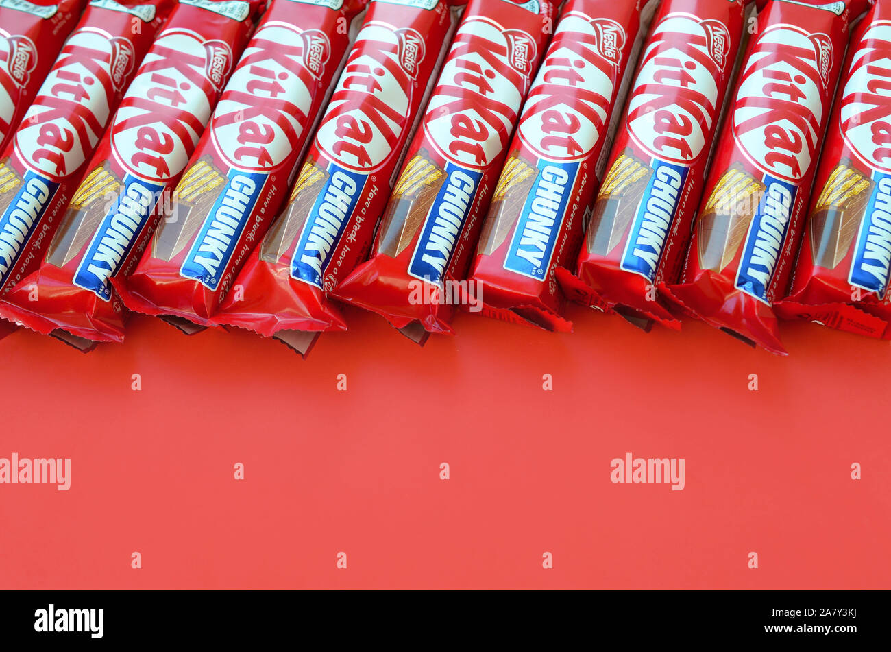 Close up kit kat chocolate bar hi-res stock photography and images - Alamy