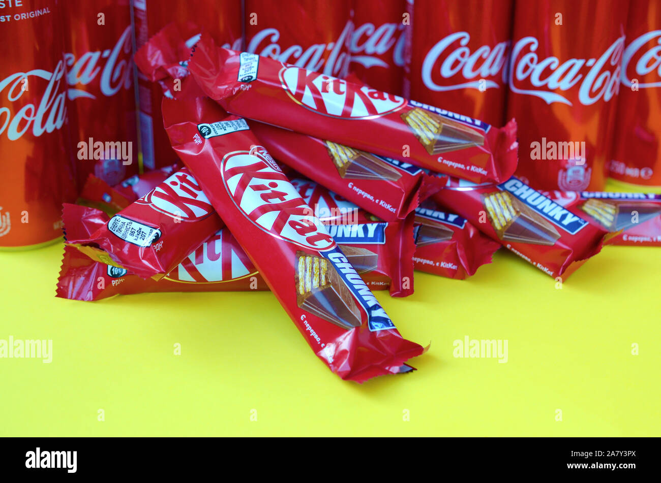 KHARKOV, UKRAINE - OCTOBER 17, 2019: Kit Kat chocolate bars in red ...