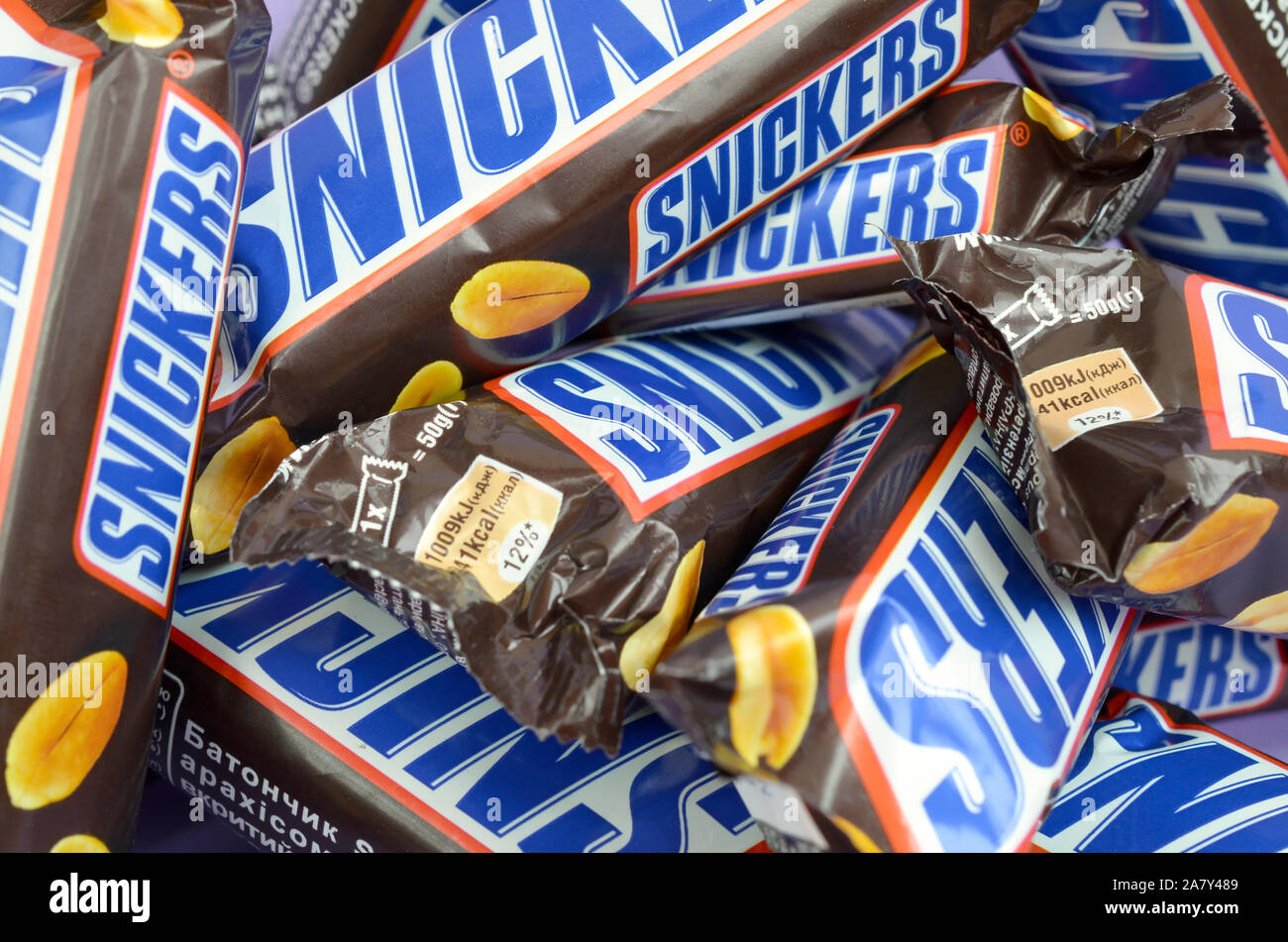 Mars produced chocolate bars hi-res stock photography and images - Alamy