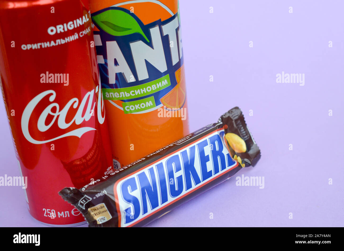 KHARKOV, UKRAINE - OCTOBER 2, 2019: Snickers chocolate bar in brown ...