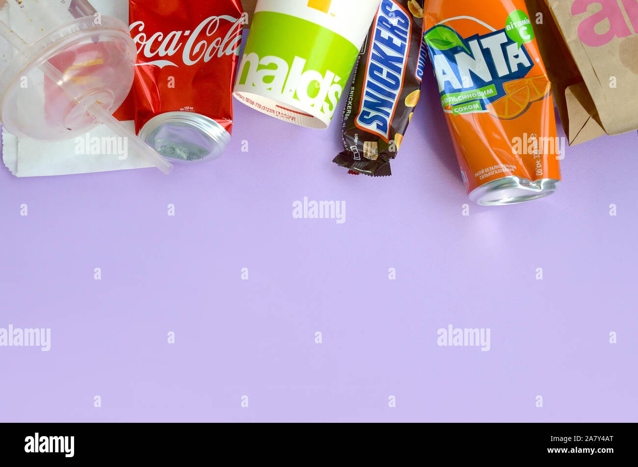 KHARKOV, UKRAINE - OCTOBER 2, 2019: Snickers chocolate bar wrapping ...