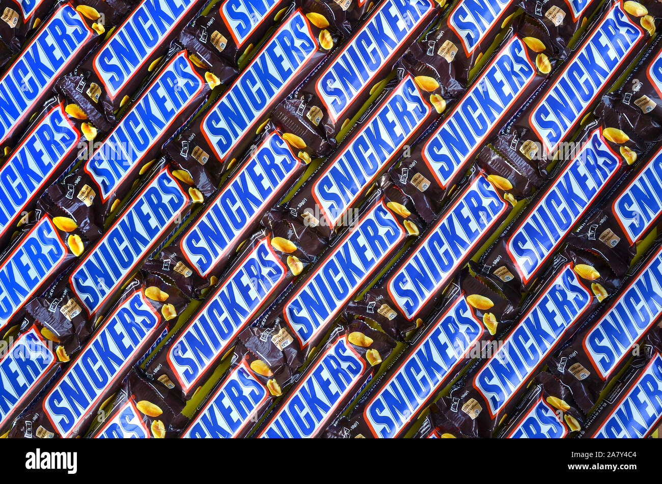 Mars produced chocolate bars hi-res stock photography and images - Alamy