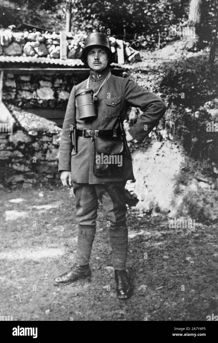 A TYPE OF THE GERMAN OFFICER ca. 1917-1919 Stock Photo - Alamy