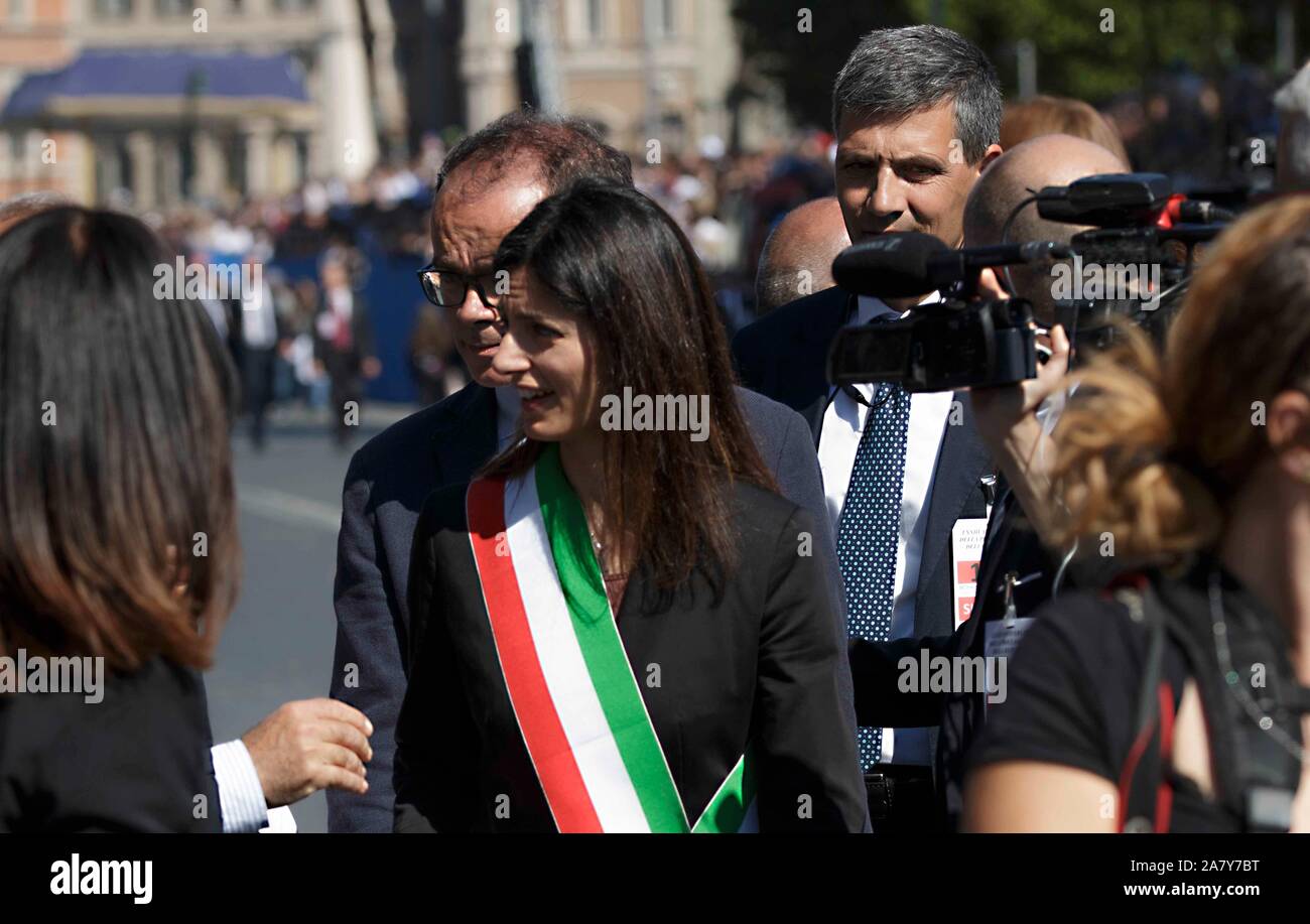 ROMA FESTA DEL 2 GIUGNO Stock Photo - Alamy