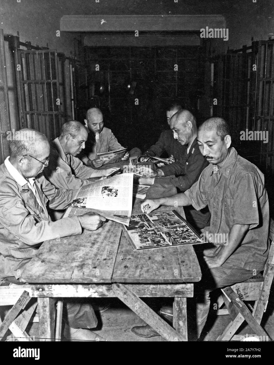 Two admirals hi-res stock photography and images - Alamy