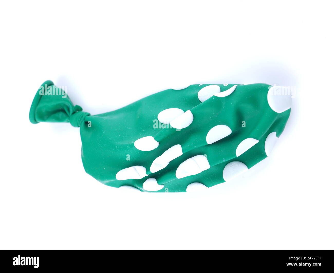green balloon isolated on white background Stock Photo - Alamy