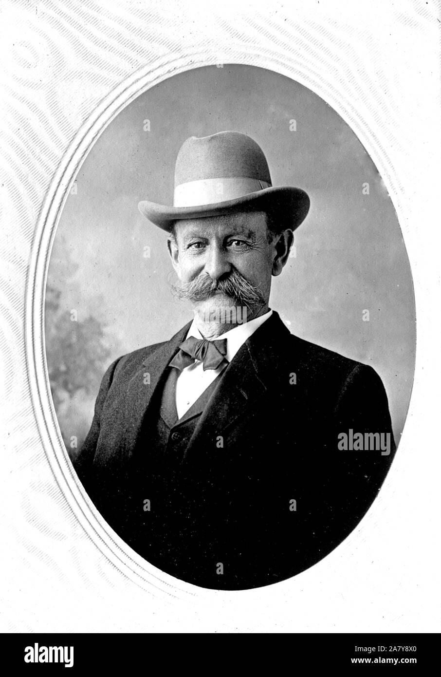 A.P. Bliven, cameo portrait early 20th century Stock Photo - Alamy