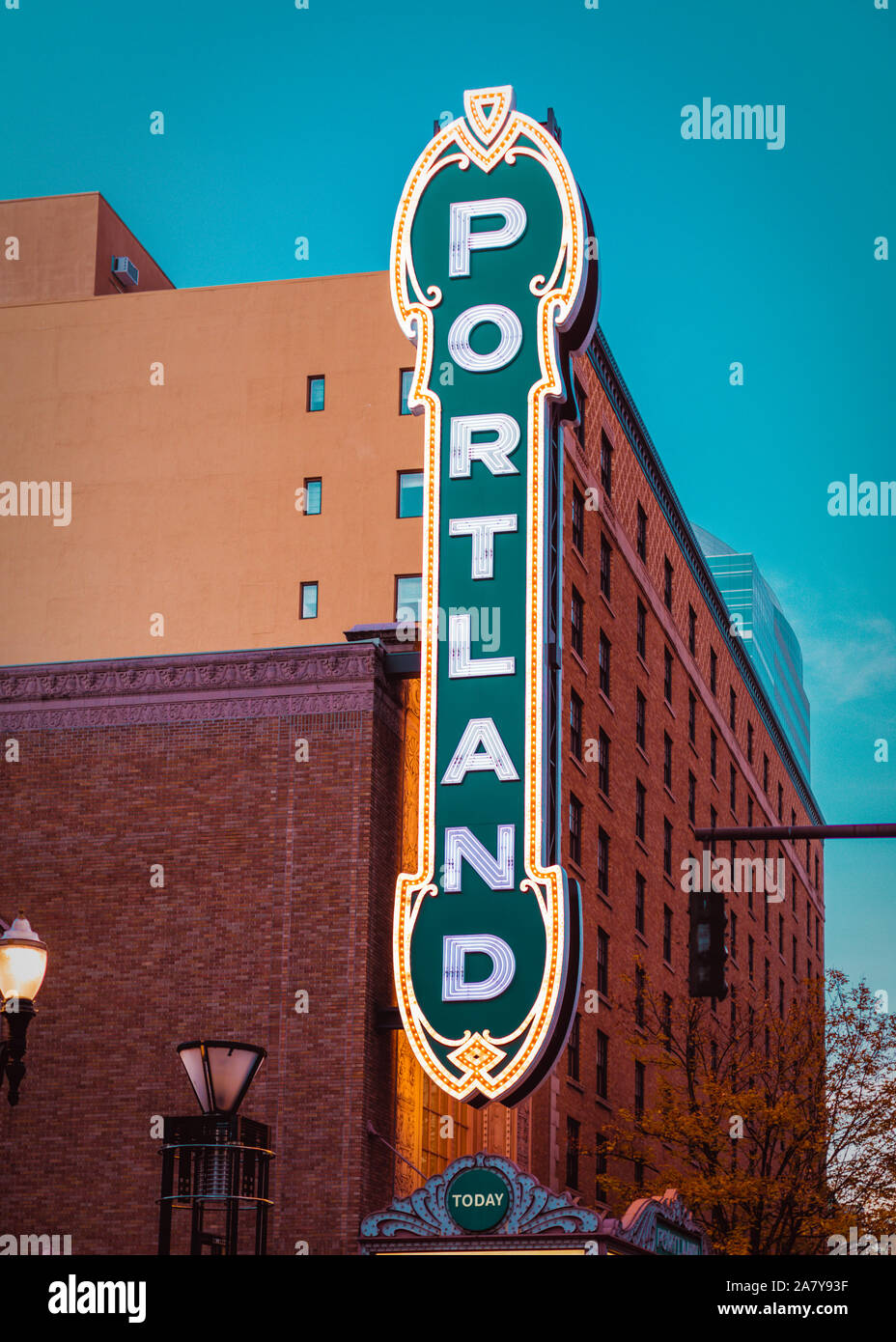 Portland oregon neon sign old hi-res stock photography and images - Alamy