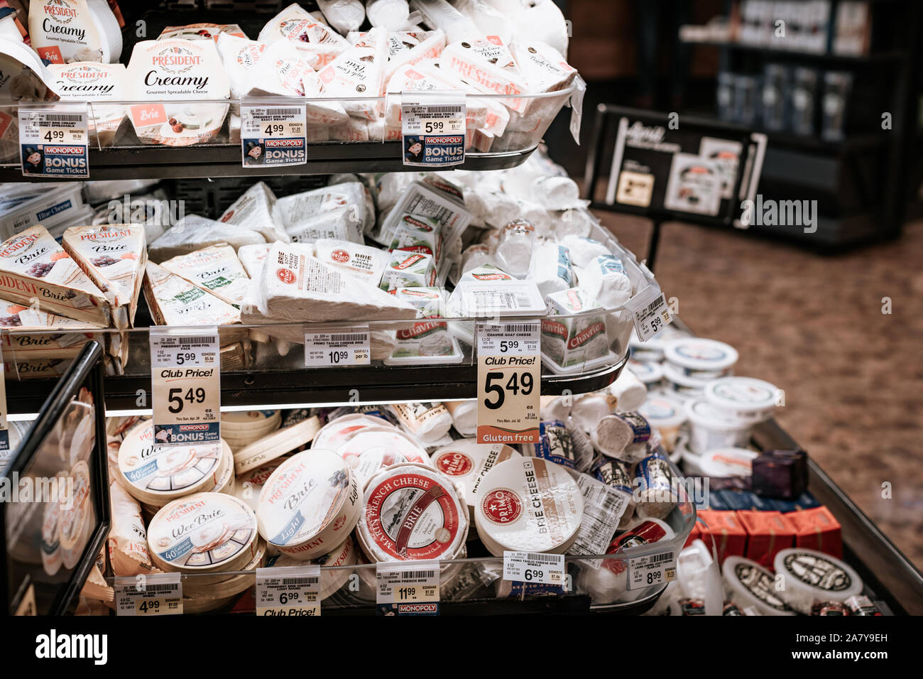 Safeway brand hi-res stock photography and images - Alamy