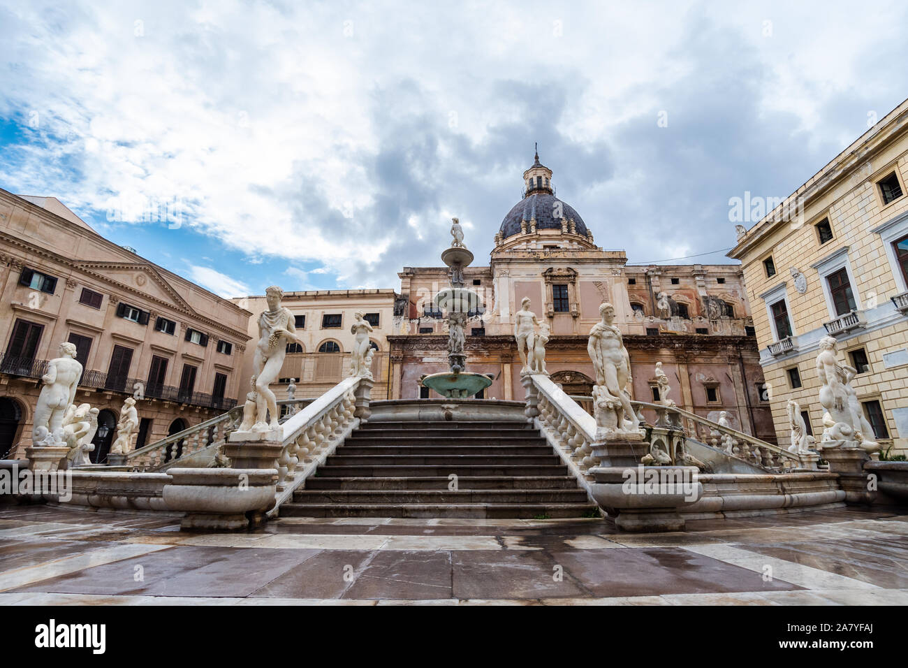Sicilian monuments hi-res stock photography and images - Alamy