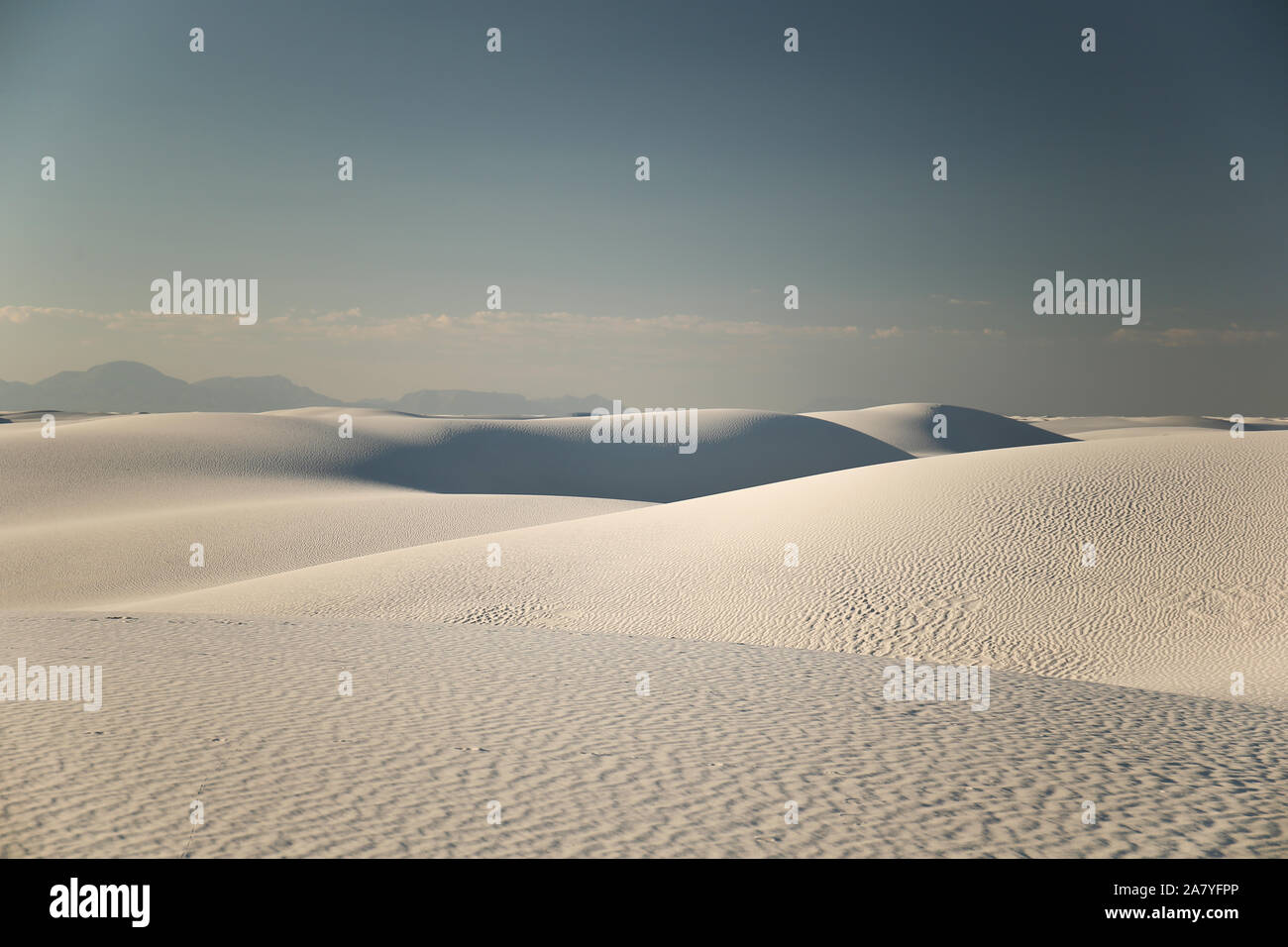 The white dunes of White Sands Stock Photo - Alamy