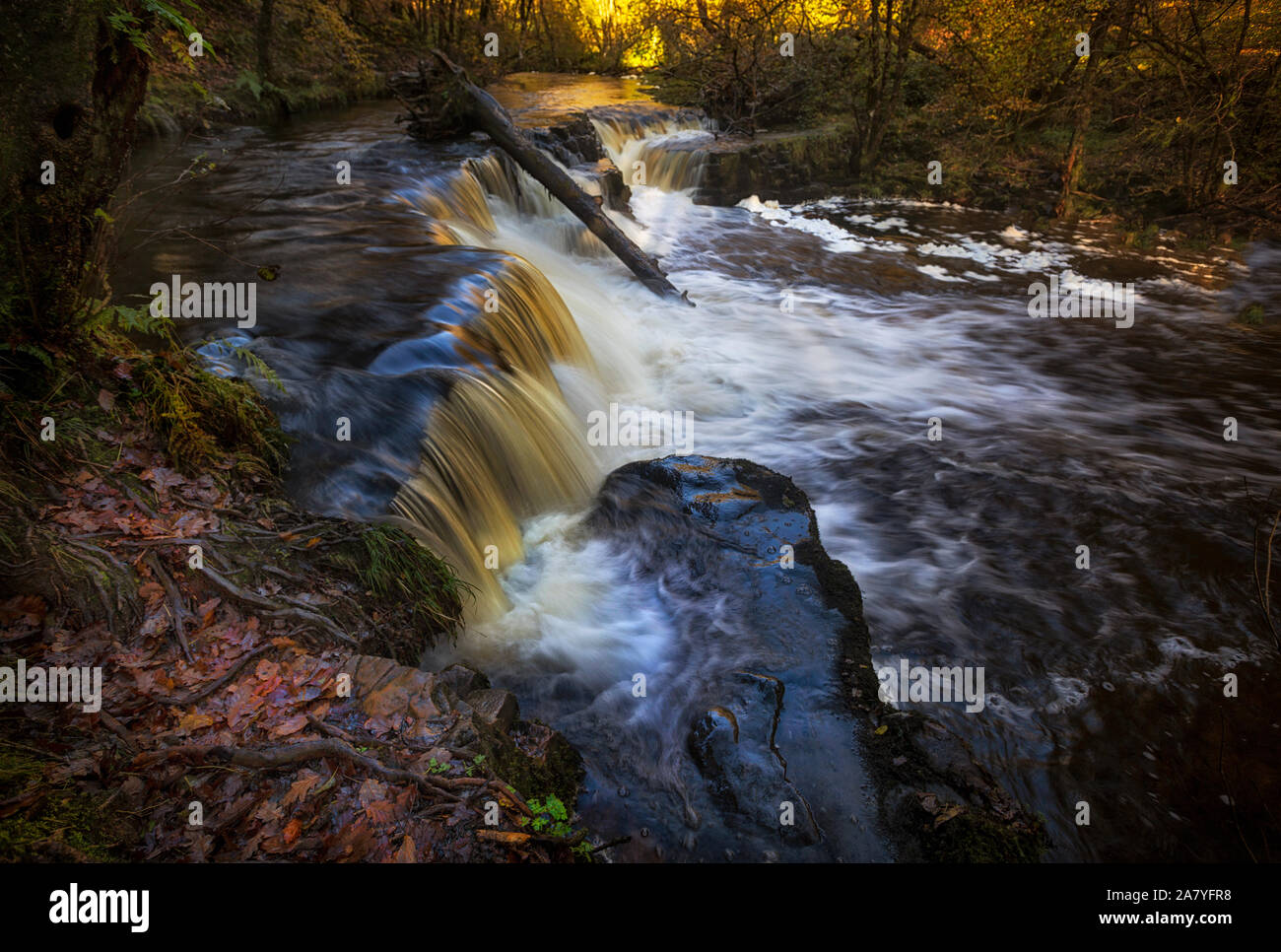 Waterfalls country wales hi-res stock photography and images - Alamy