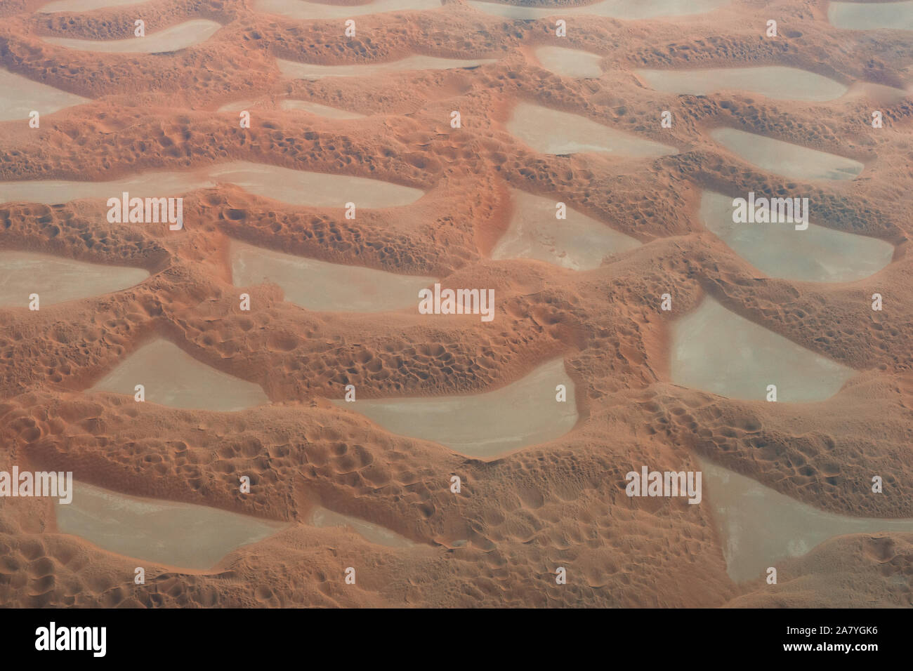 Aerial rub al khali hi-res stock photography and images - Alamy