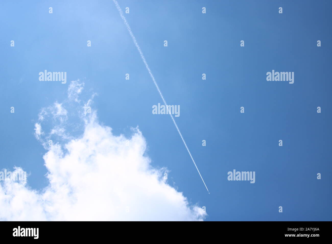 Clear sky with aero plane hi-res stock photography and images - Alamy