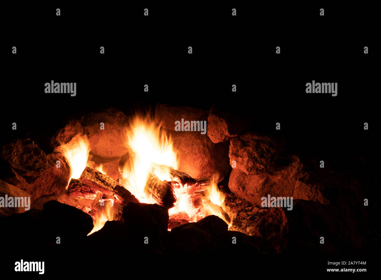 Hot campfire rocks hi-res stock photography and images - Alamy