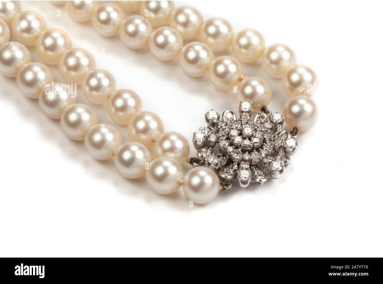 Pearls Cut Out Stock Images & Pictures - Alamy