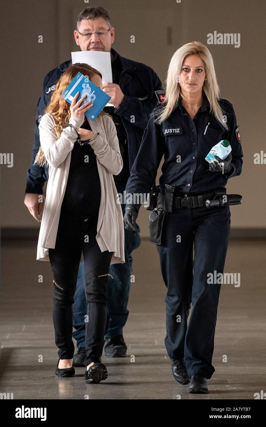 Boiling head hi-res stock photography and images - Alamy