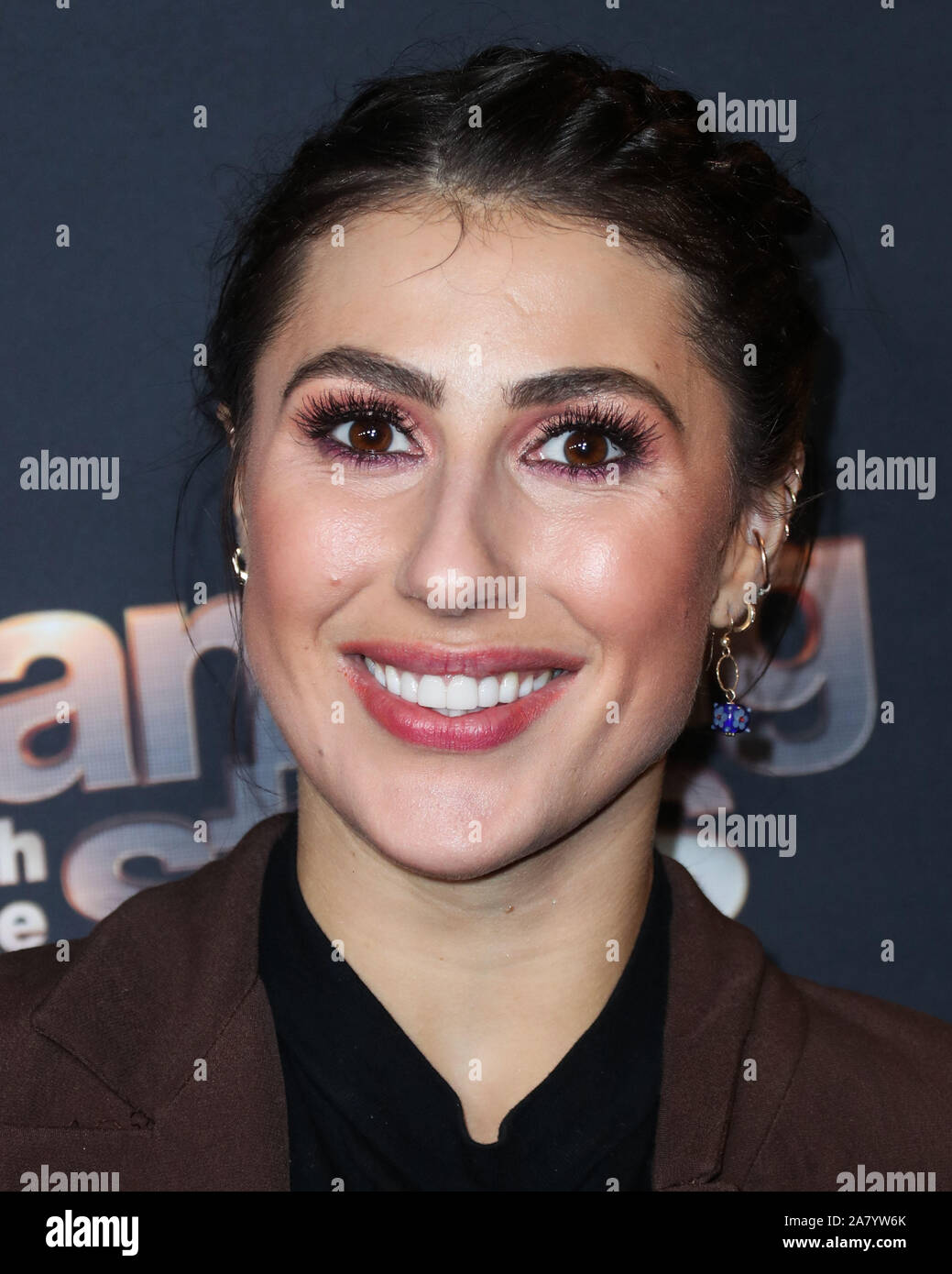 LOS ANGELES, CALIFORNIA, USA - NOVEMBER 03: Dancer Emma Slater arrives ...