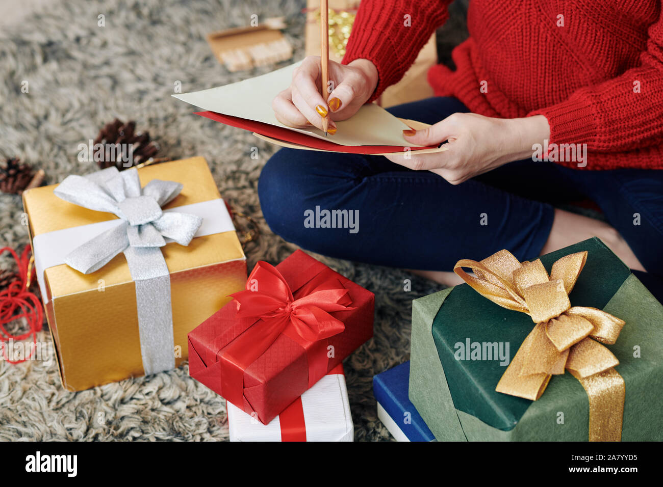 List of presents hi-res stock photography and images - Alamy