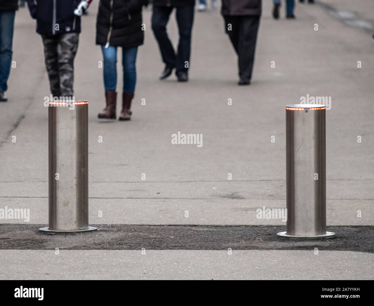 Automatic cylindrical barriers on the pedestrian zone against the ...