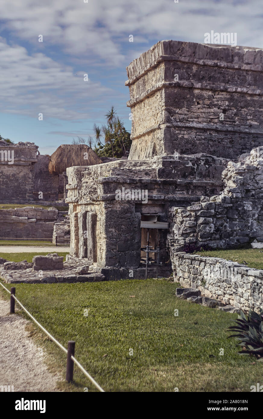 Small Mayan temple in Tulum Stock Photo - Alamy