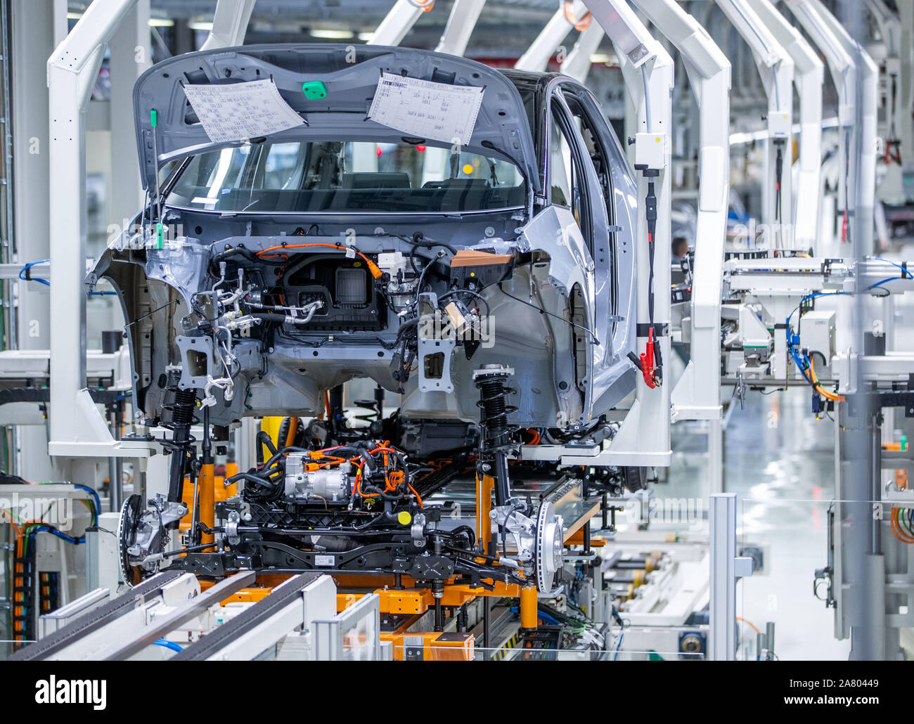 Zwickau, Germany. 04th Nov, 2019. The ID.3 electric car is assembled on ...