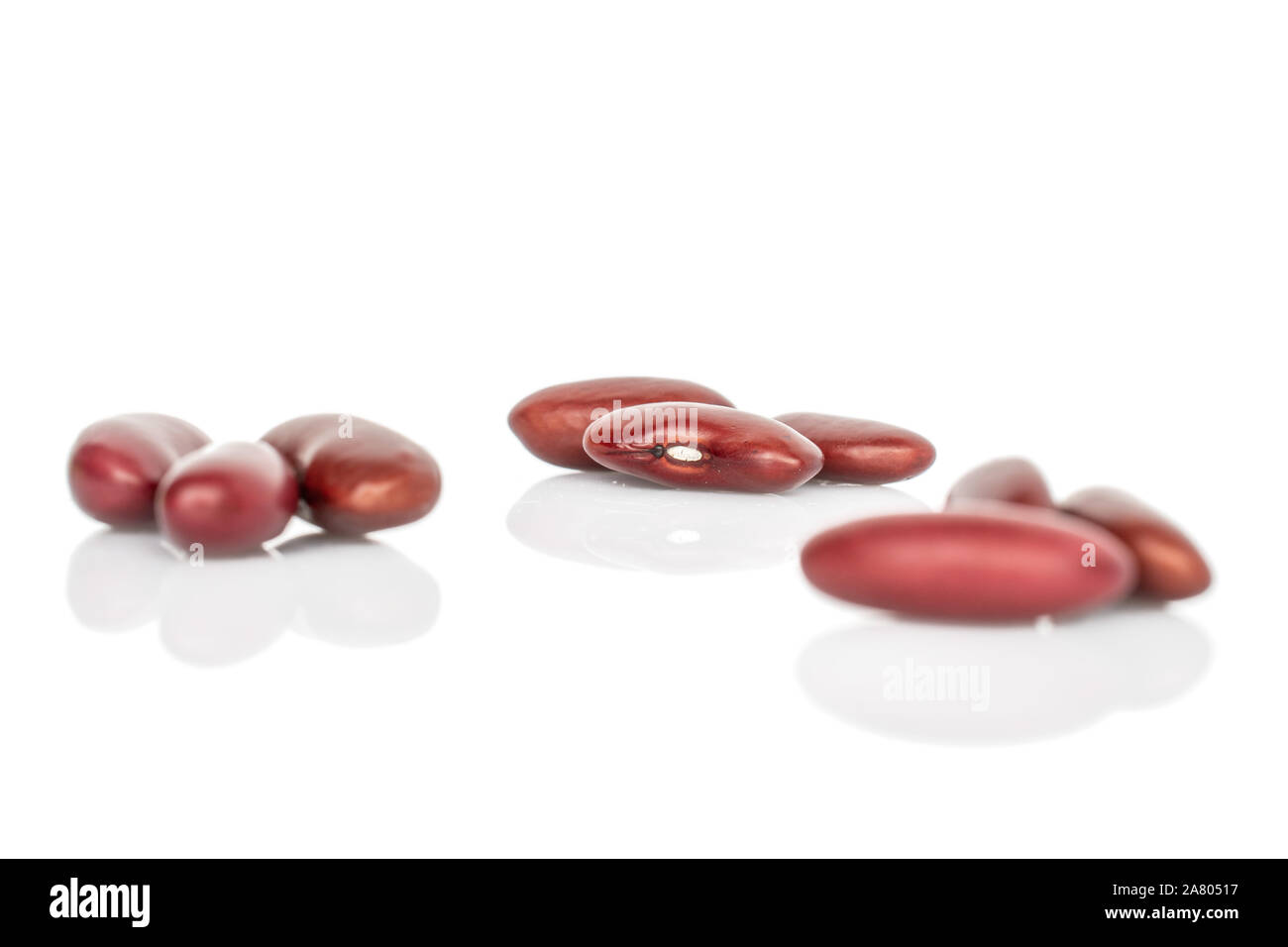 Lot of whole natural fresh red kidney beans isolated on white ...