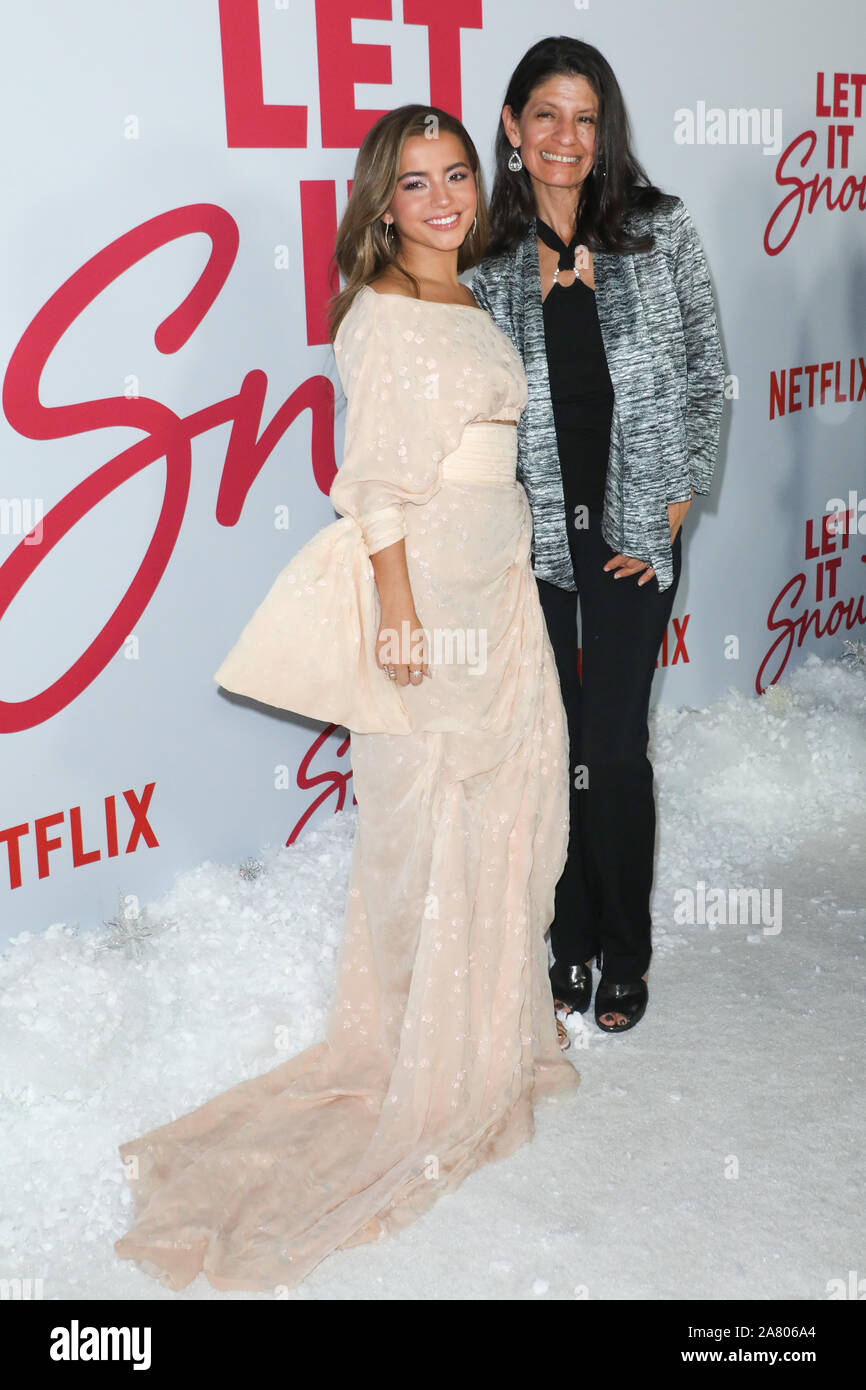 LOS ANGELES, CALIFORNIA, USA - NOVEMBER 04: Actress Isabela Merced ...