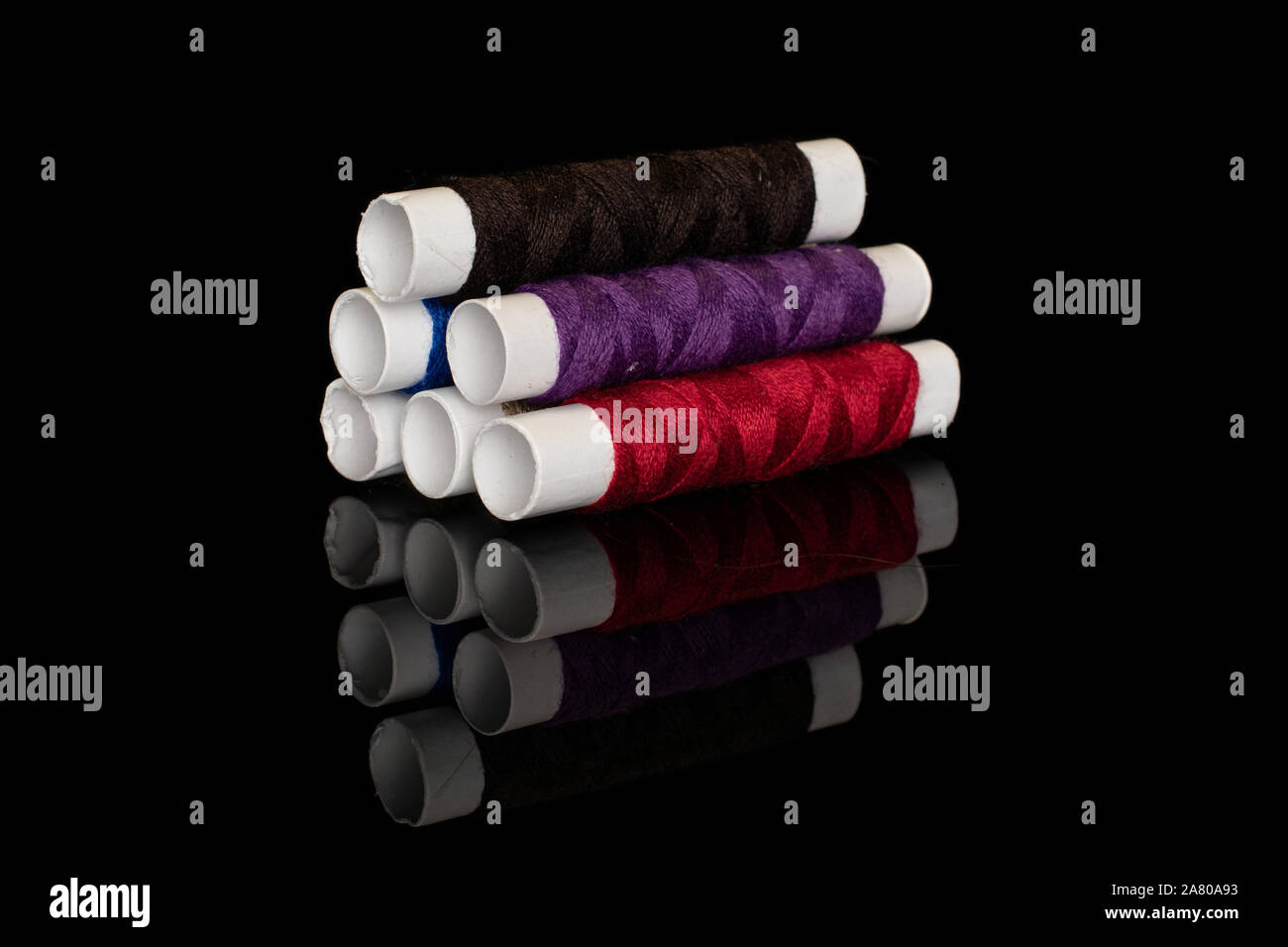 Glass fiber yarn hi-res stock photography and images - Alamy
