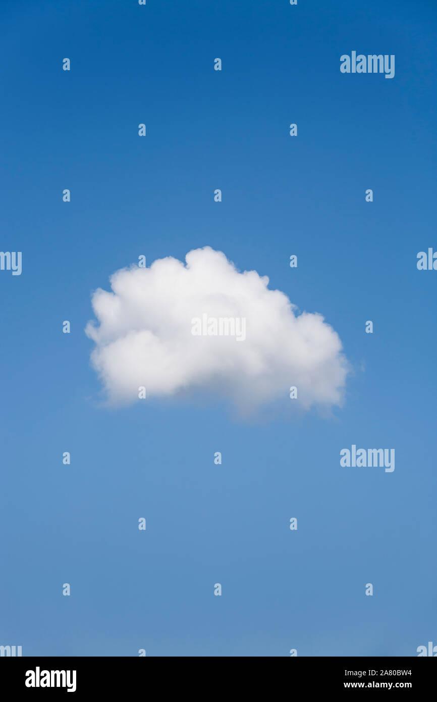 Cumulus humilis cloud formation hi-res stock photography and images - Alamy