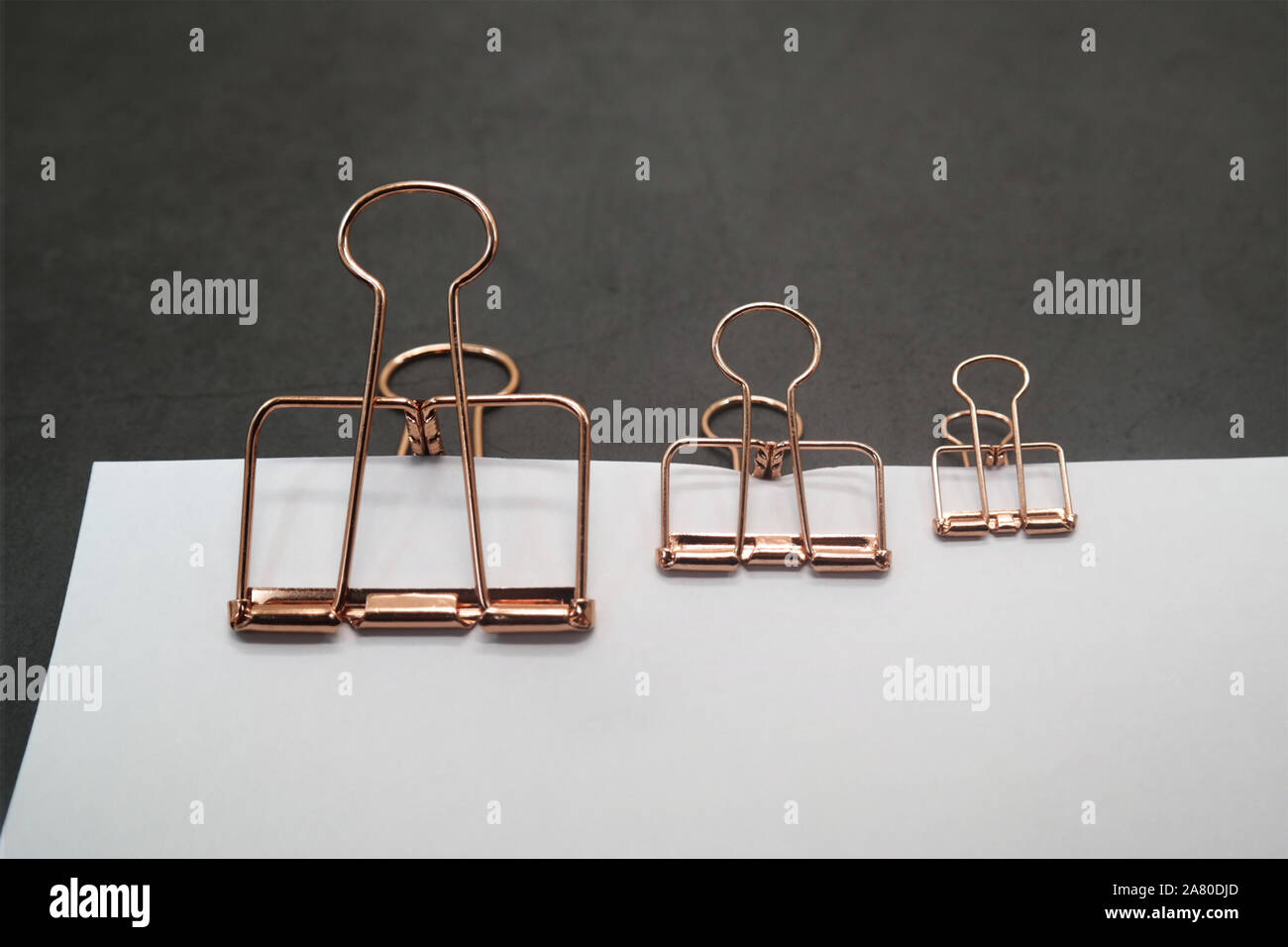 Clipped paper hi-res stock photography and images - Alamy