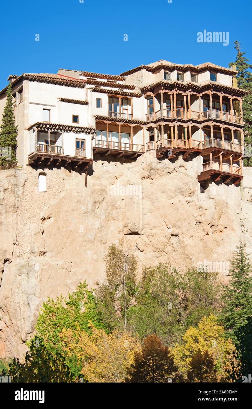 Cuenca hanging houses hi-res stock photography and images - Alamy