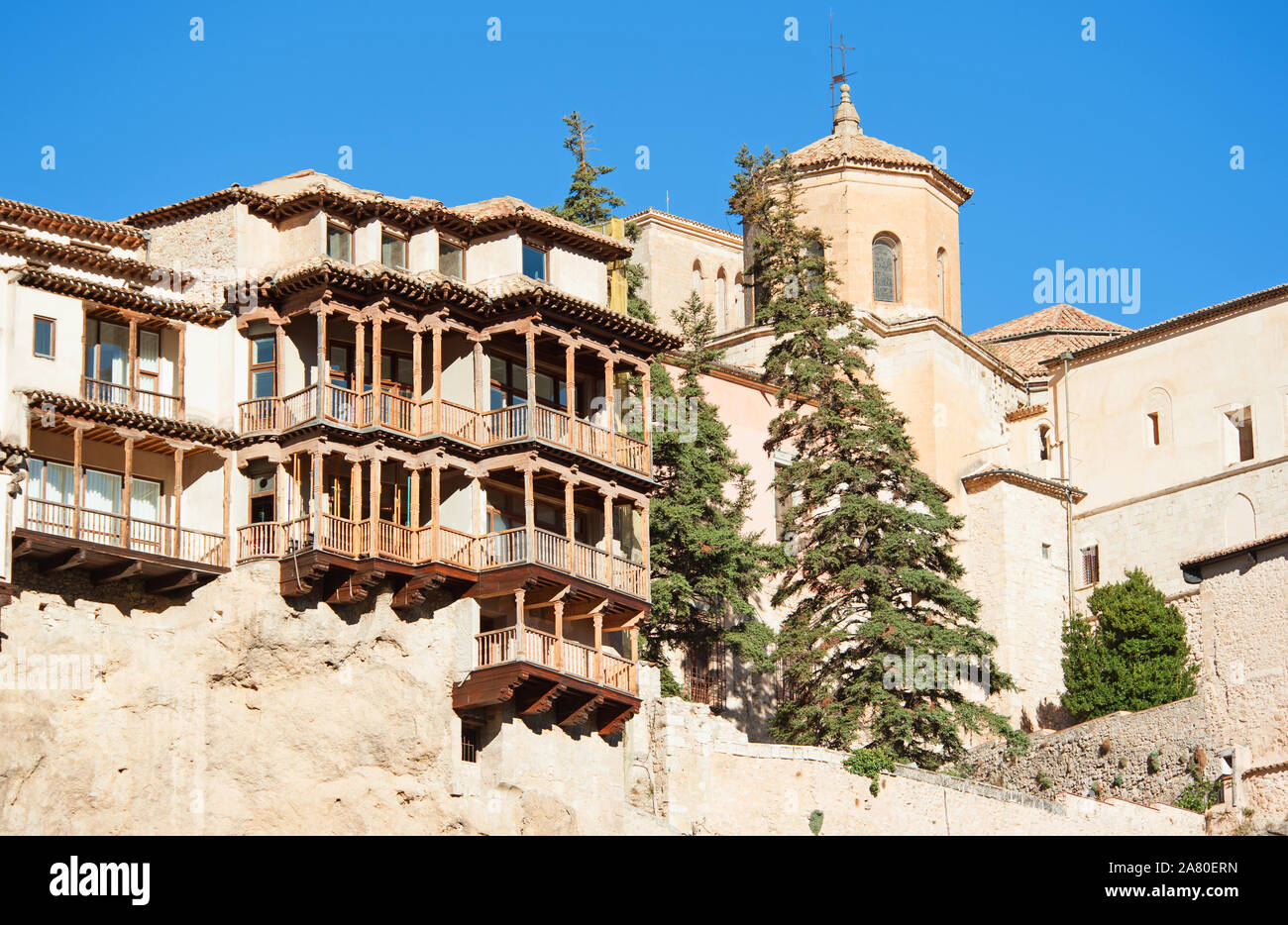 Cuenca traditional houses hi-res stock photography and images - Alamy