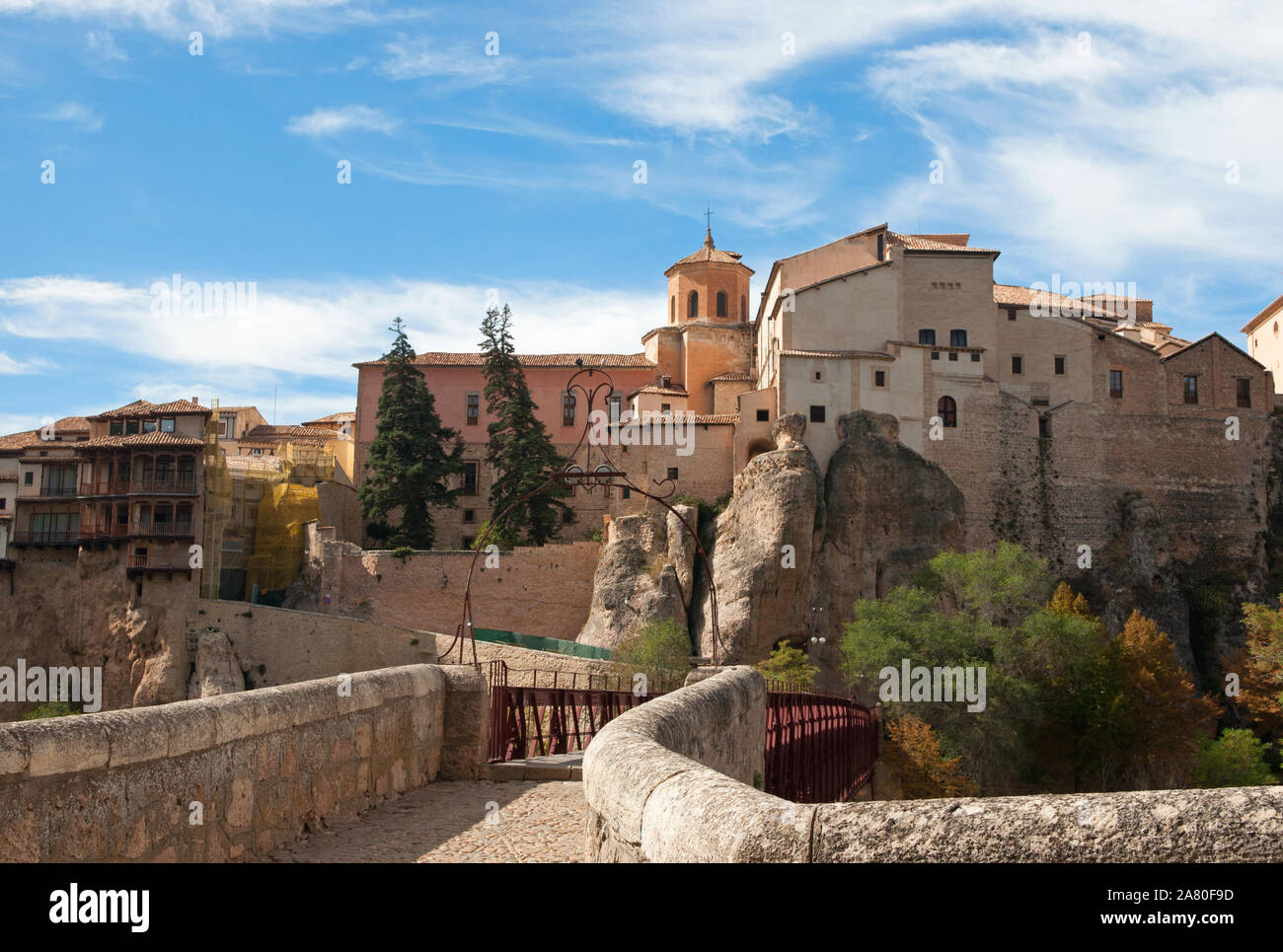 Cuenca Old Town approached by the foot bridge Stock Photo - Alamy