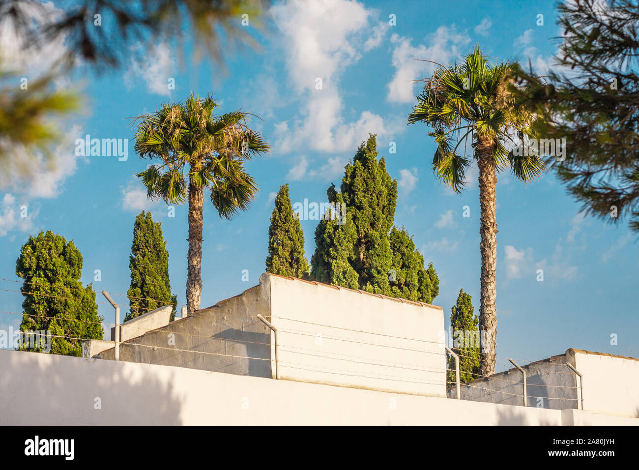 Protective house to the sky gate hi-res stock photography and images ...