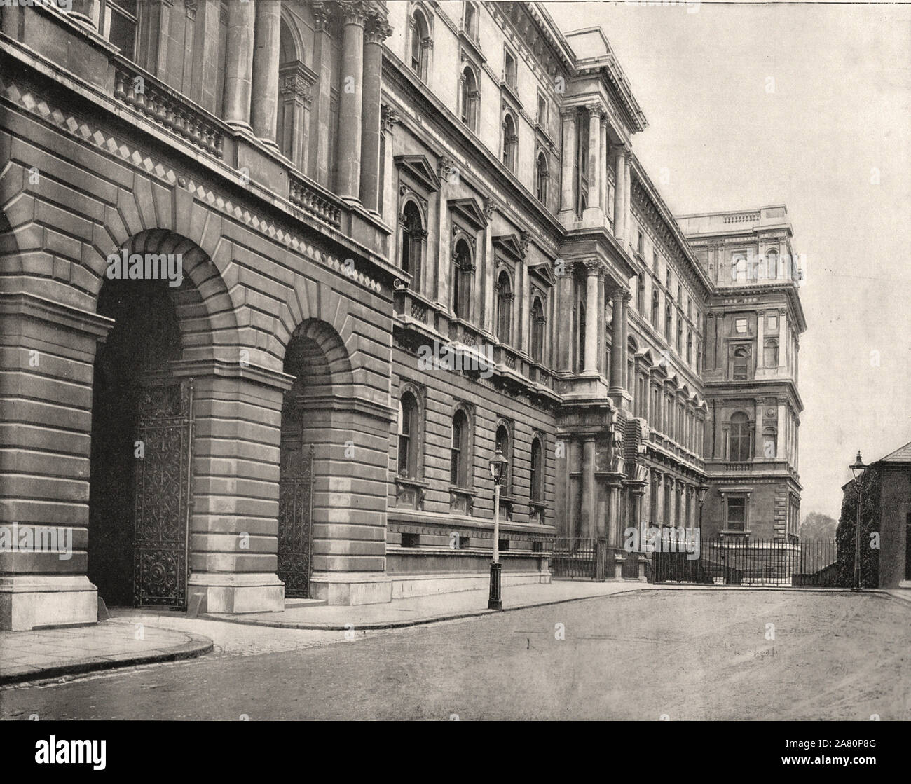 From "The Descriptive Album of London" by George H Birch 1896 ...